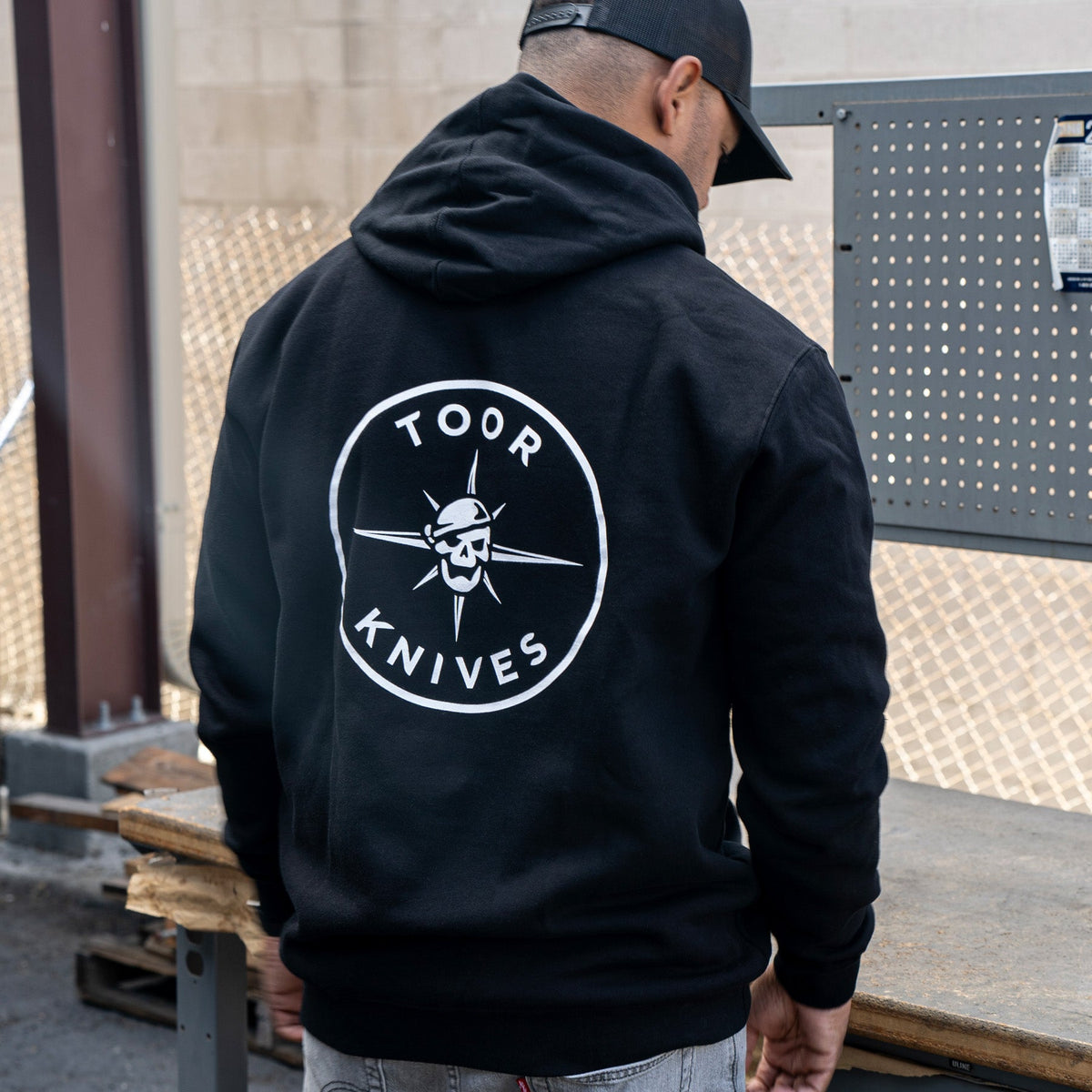 The Toor Logo Pullover - Black/White – WETSU Company